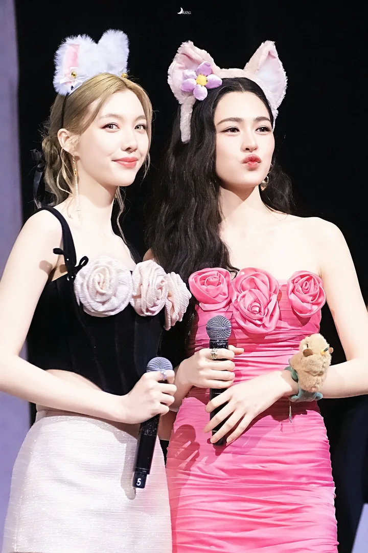 The Story of Us Photobook Fansign - LingOrm Pics