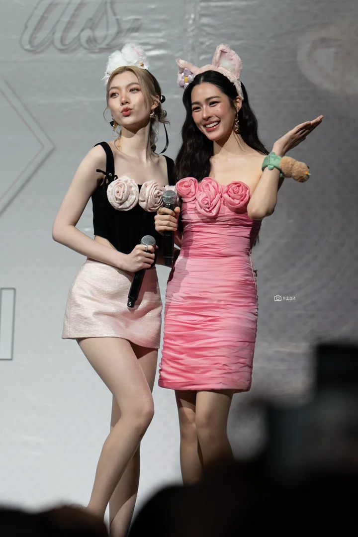 The Story of Us Photobook Fansign - LingOrm Pics