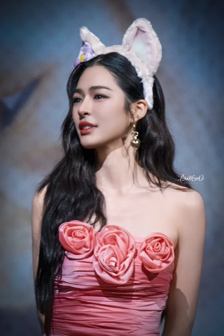 The Story of Us Photobook Fansign - LingOrm Pics