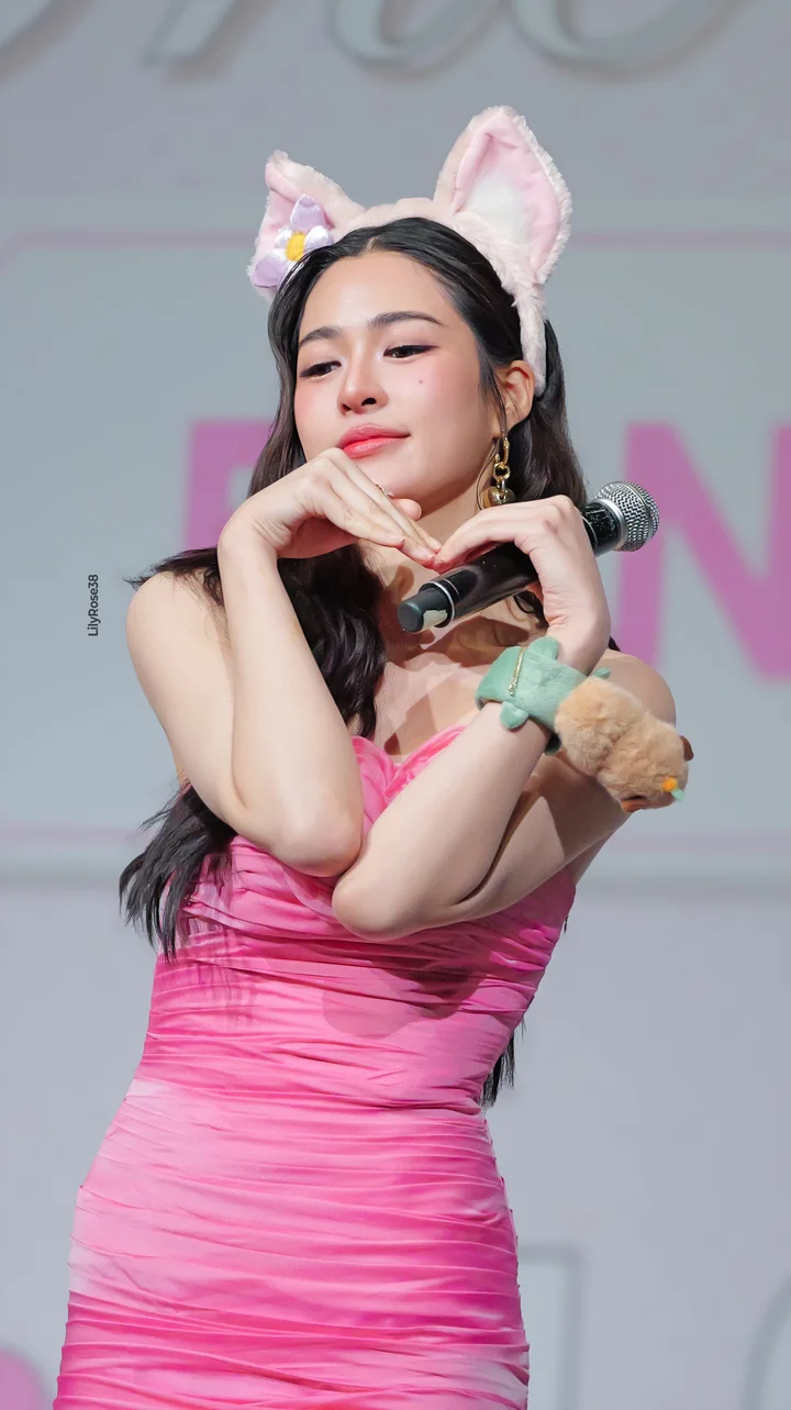 The Story of Us Photobook Fansign - LingOrm Pics